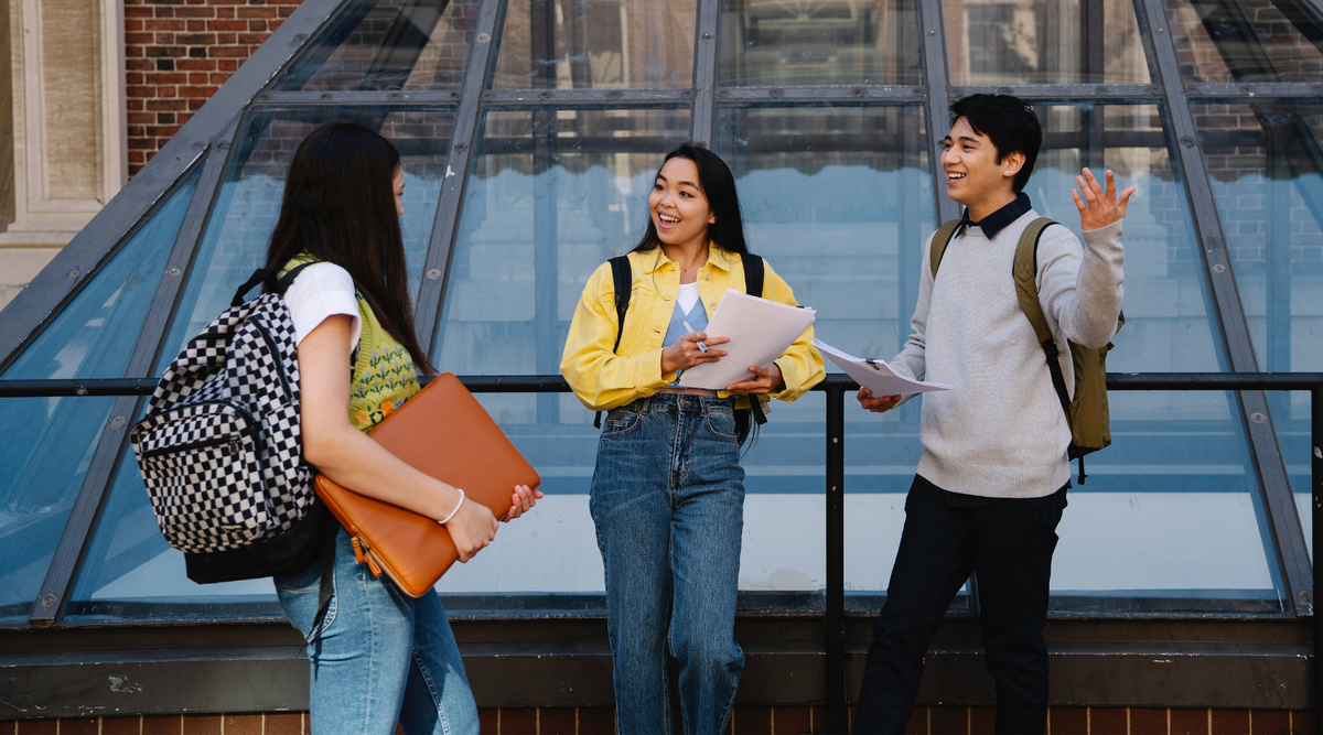 How to Balance Homework, Classes, and a Social Life | SM Stationery